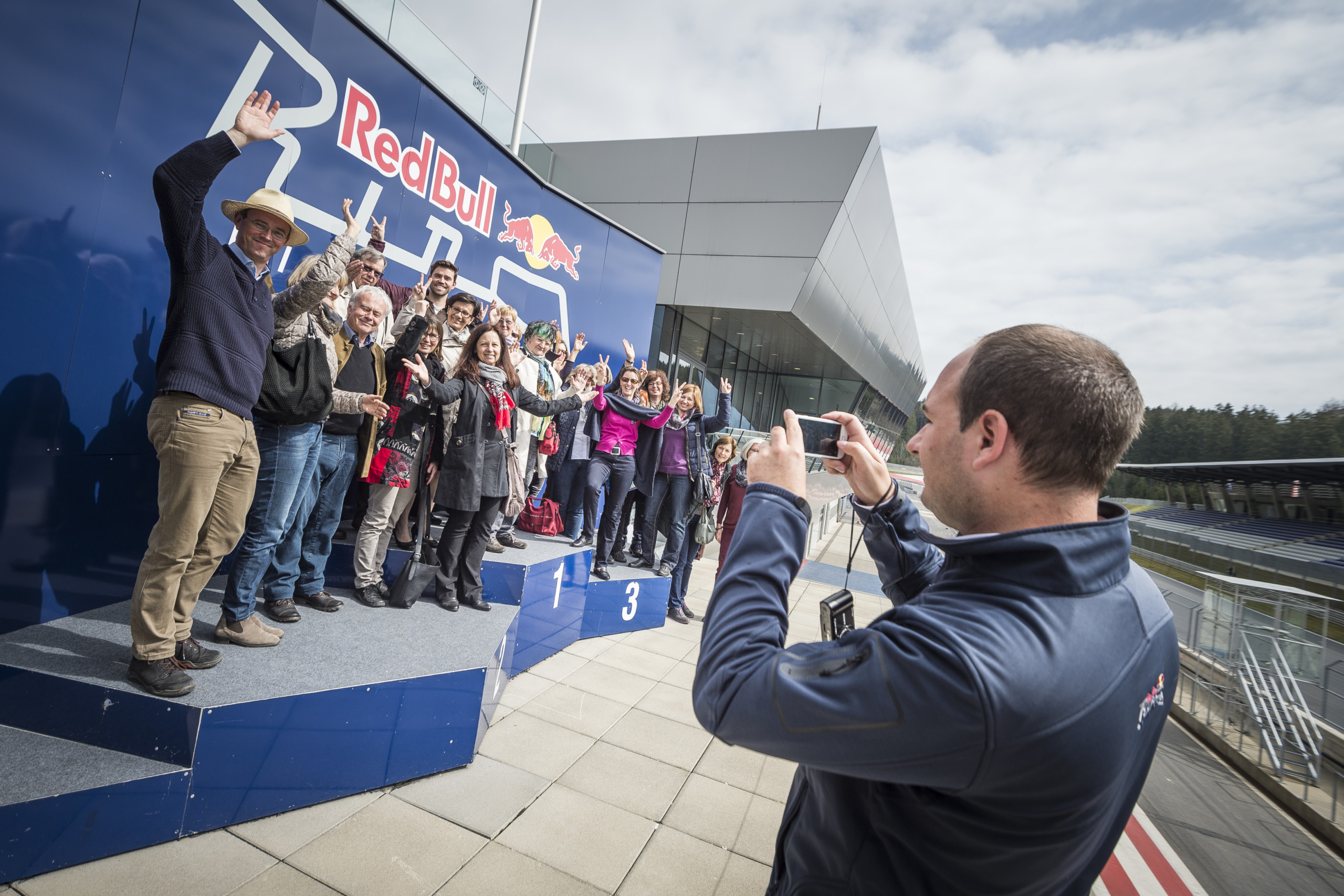RED BULL RING TOUR - Gruppenreisen mit groupedia